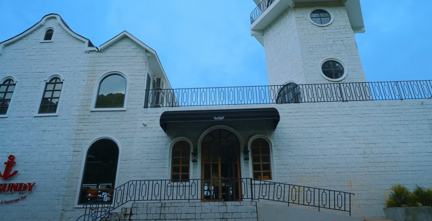 【SnowMan向井康二くん】ファインダーMV ロケ地巡りにいってきた | タイ駐在妻まりのTHAI LIFELOG | タイ（シラチャ）の生活情報